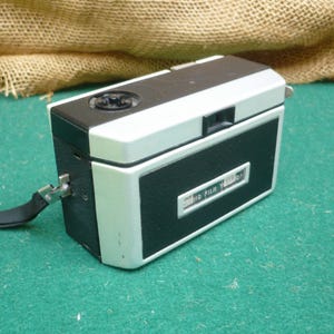 KODAK Instamatic 104 Camera-untested - Etsy