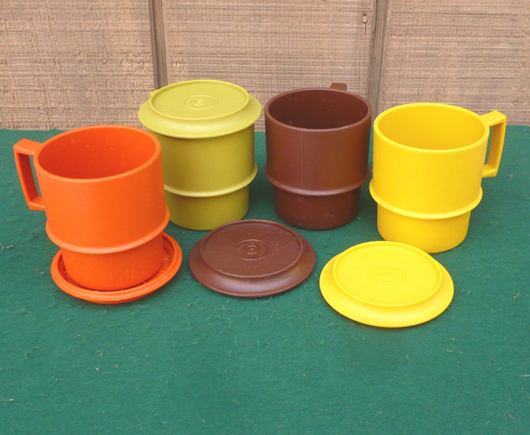 4 Vintage Tupperware Coffee Mugs & Coaster Lids - Etsy