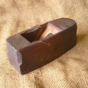 Antique Wood Plane-coffin Plane - Etsy