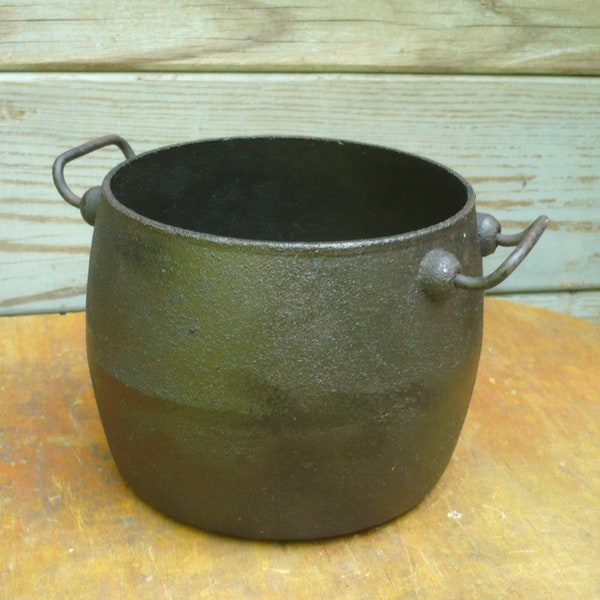 Cast Iron Pot - Etsy