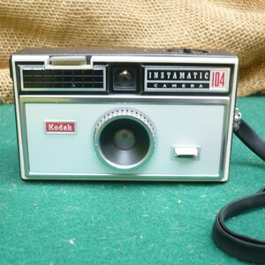 KODAK Instamatic 104 Camera-untested - Etsy