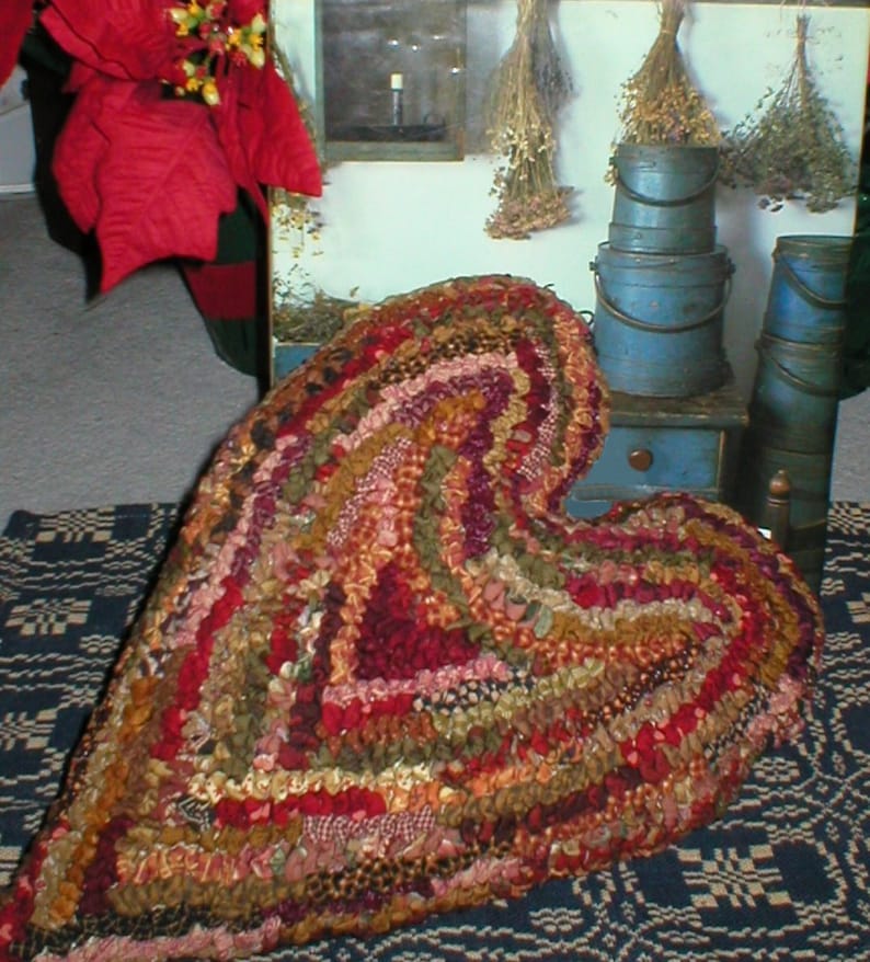 Rag Heart Hooked Rug Rue23paris Hooked Rag Heart - Etsy