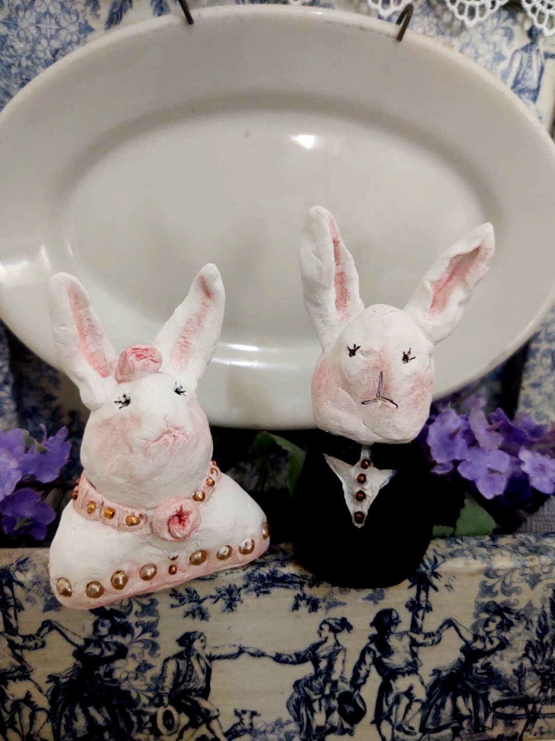 My Lord & Lady English Royalty Rabbits Sculptures Rue23paris Royalty ...
