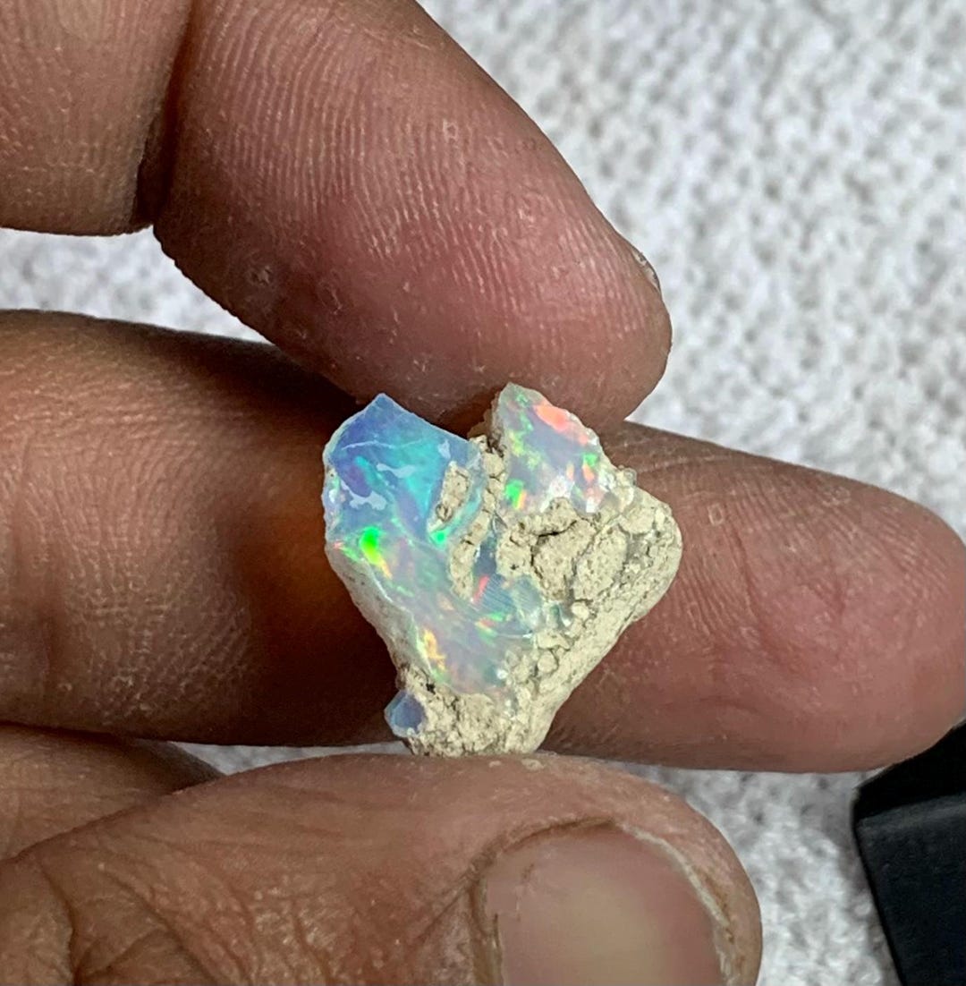 Welo Fire Opal Rough, Ethiopian Crystal Raw, Multi Fire (6.50crt) - Etsy