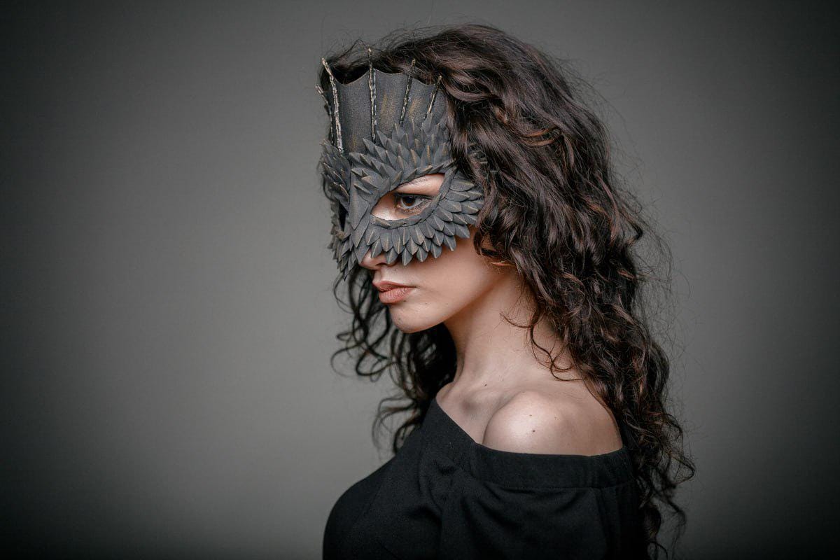 Masquerade Mask Black With Gold Tint Dragon for Halloween Party for ...