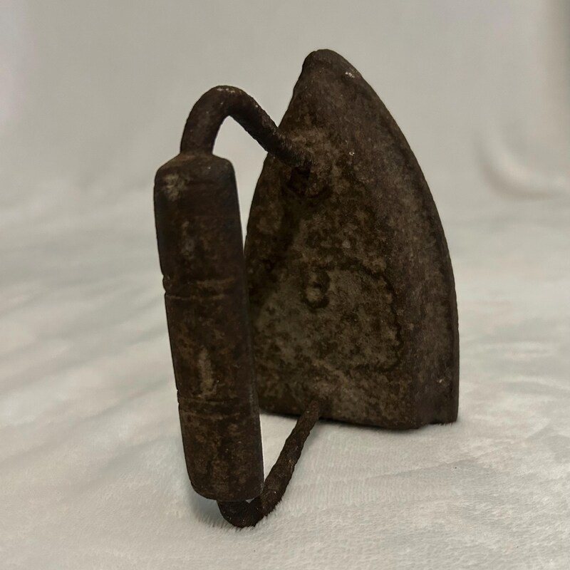 Antique Sad Iron - Etsy