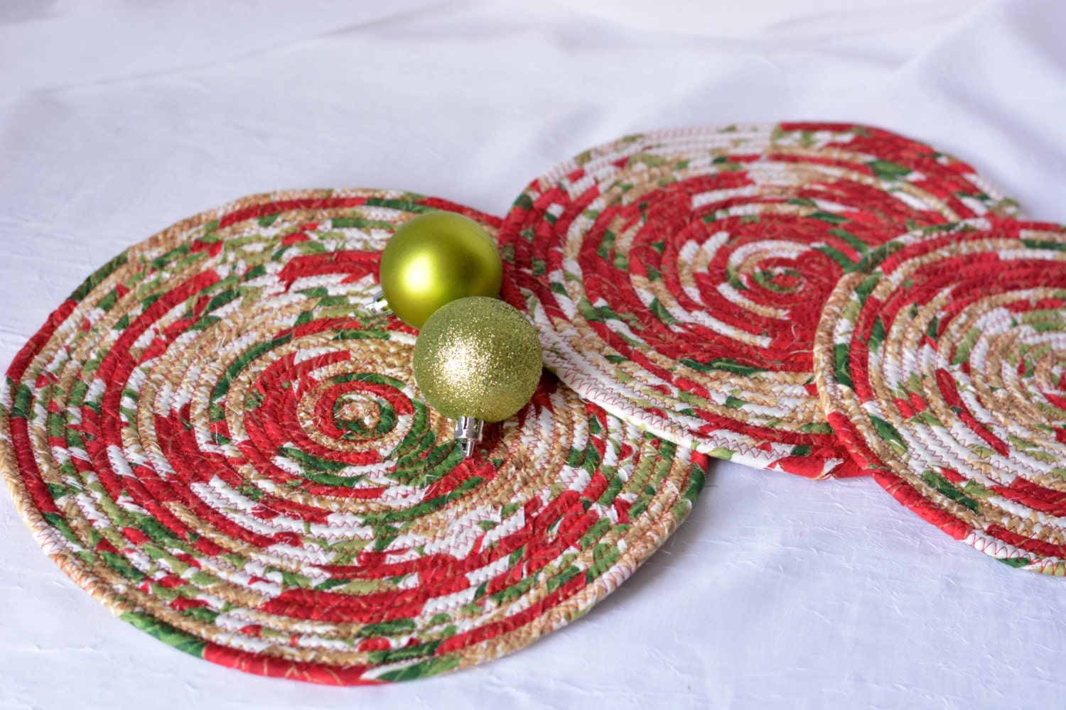 Red Christmas Trivets, 3 Handmade Cotton Hot Pads, Christmas Hostess ...