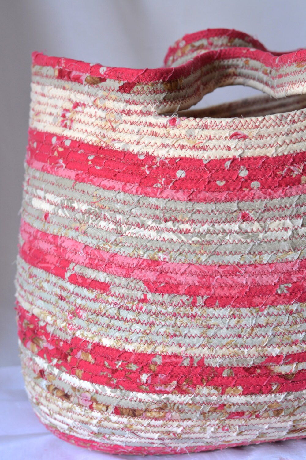 Modern Floral Basket, Handmade Shabby Chic Tote Bag, Purse, Hand Coiled ...