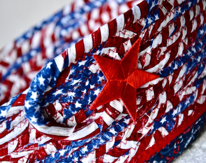 July 4th Patriotic Basket, Blue Picnic Basket, Handmade Napkin Holder ...