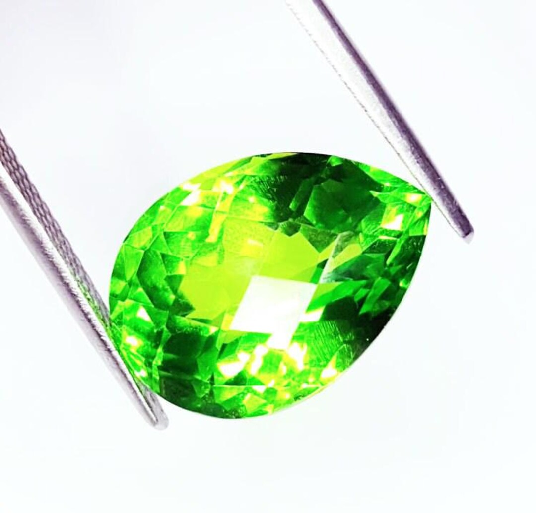 Transparent Natural Green Peridot 20 Ct Loose Gemstone Certified Pear ...