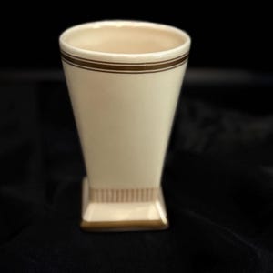 Vintage Wheaton Ware Custard Glass Vase With Gold Base Rim - Etsy