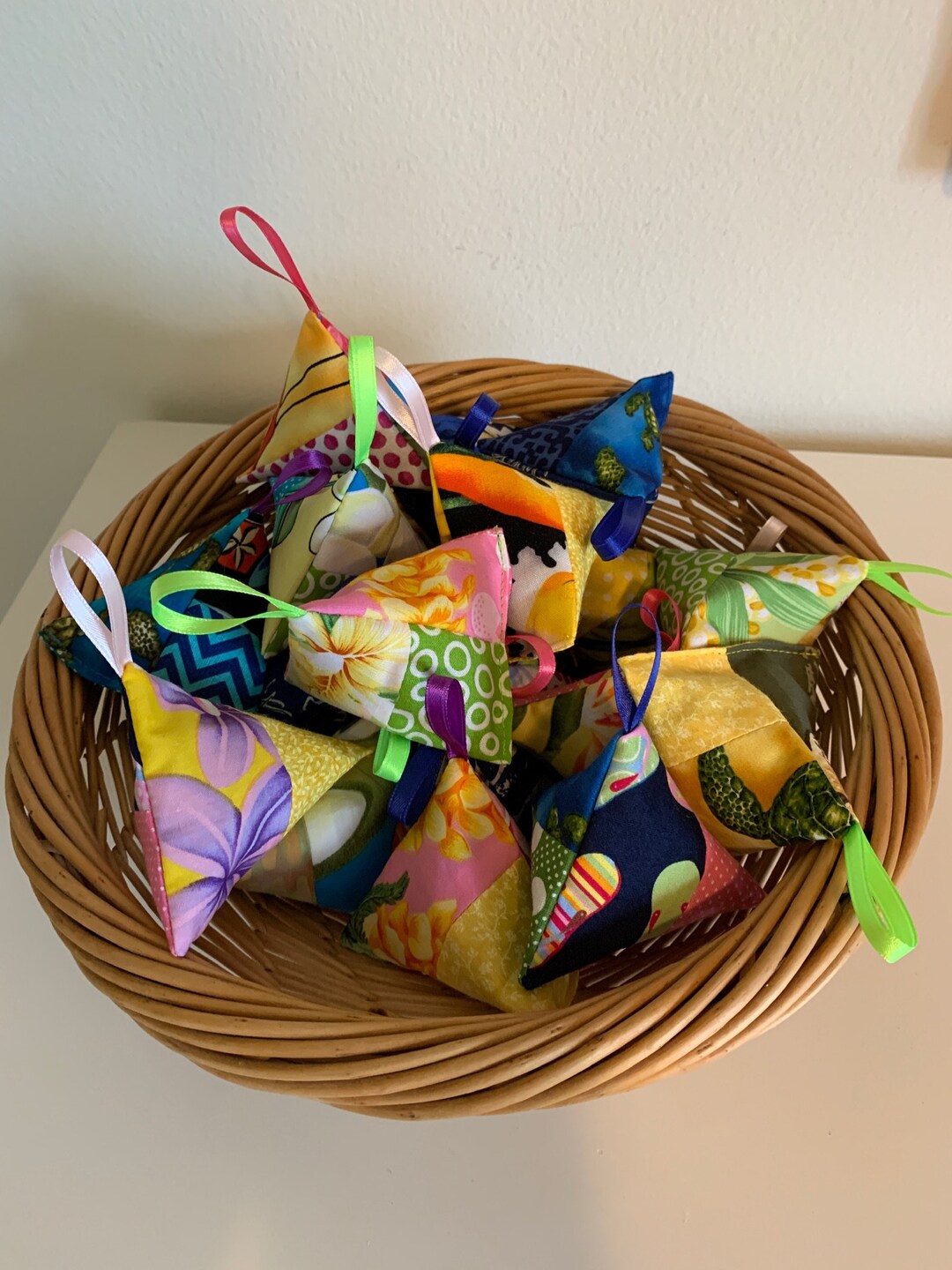 Lavender Sachets Set of 6 Triangle With Ribbon Loop - Etsy