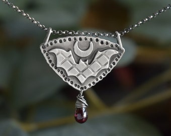 Wire Wrapped Bat Pendant - Etsy