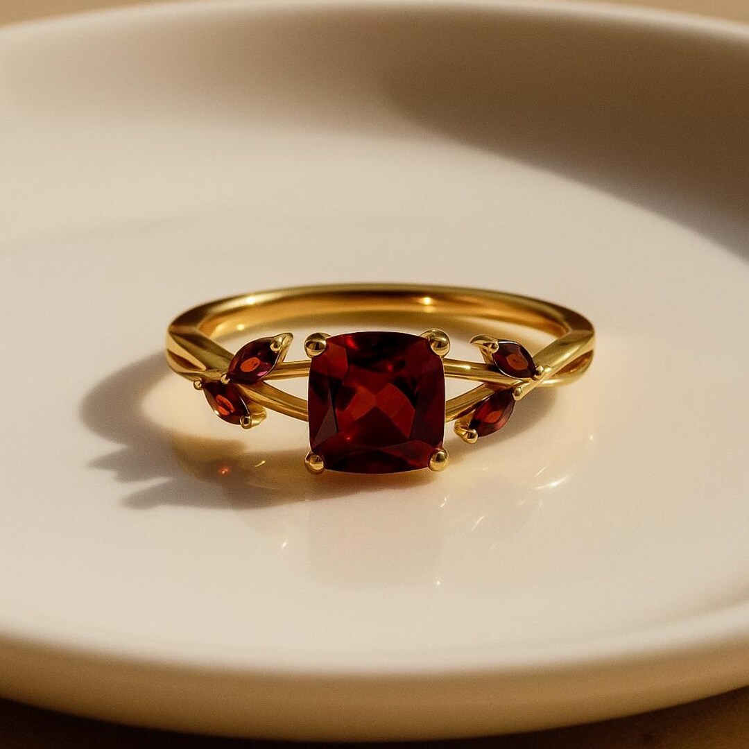 Cushion Cut Garnet Dreamy Statement Ring: 925 Sterling Silver, Royal ...