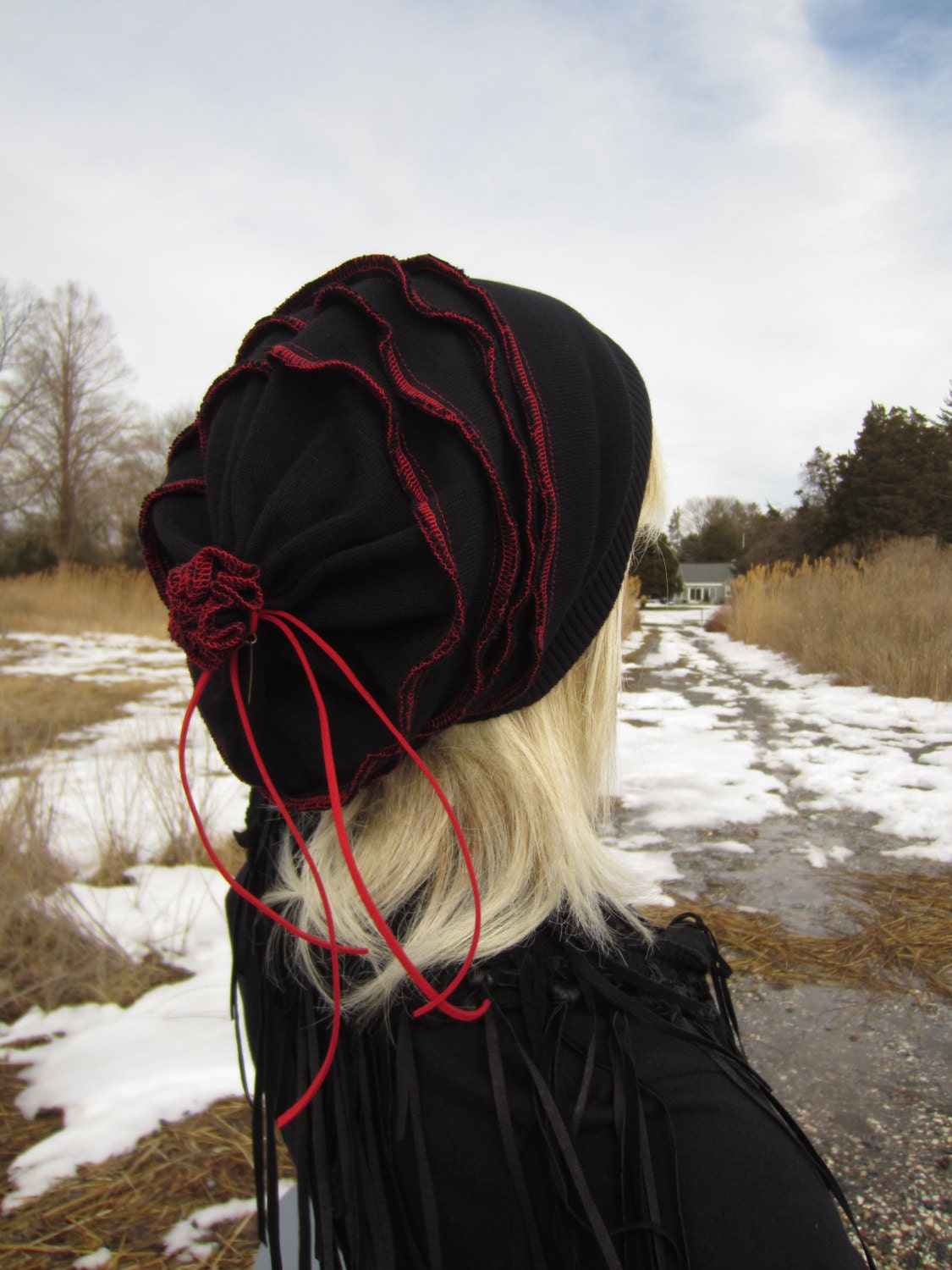 Black / Red Edgy Slouch Beanies Hats Rose Back Tam Cotton - Etsy Sweden