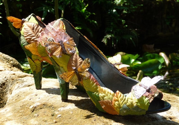 Items similar to ENCHANTED FOREST Pumps on Etsy