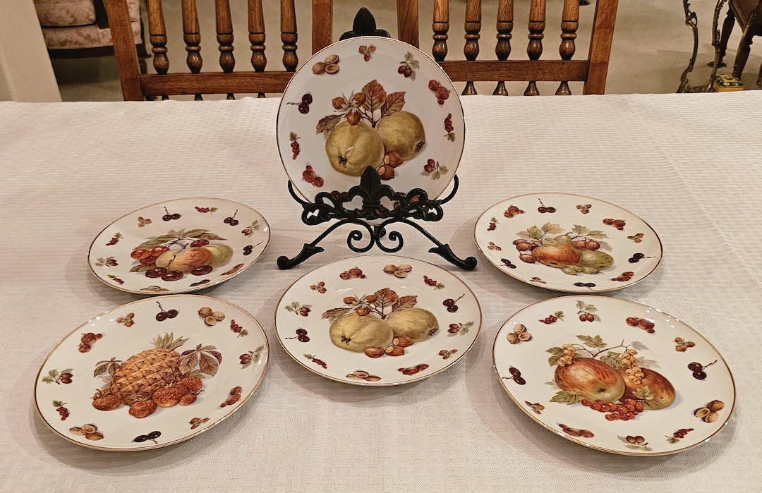 Vintage (1950-1970) ROYAL HANOVER Dessert/ Salad Plates- "debra" or ...