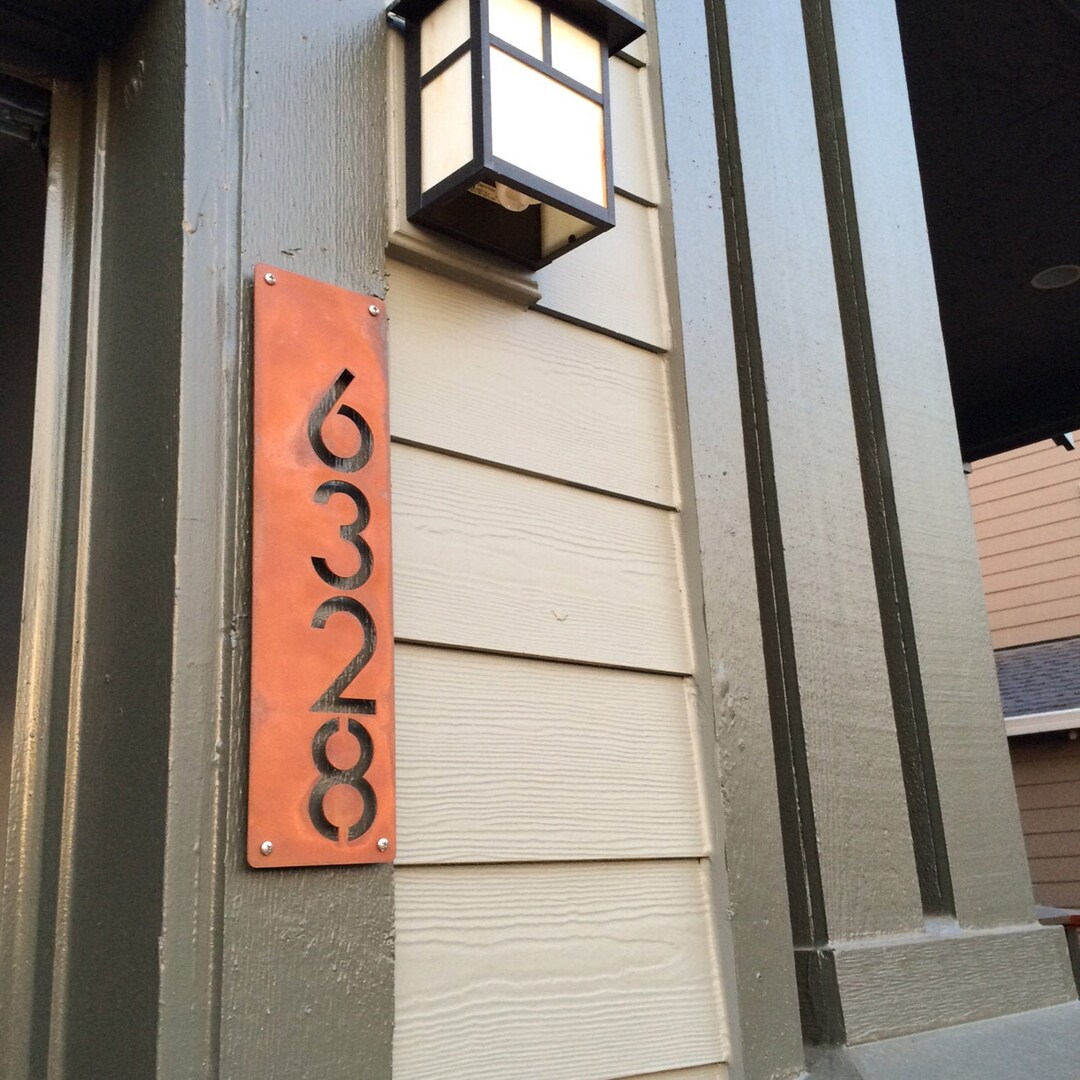 Modern Vertical House Numbers: Custom Modern House Numbers Vertical ...