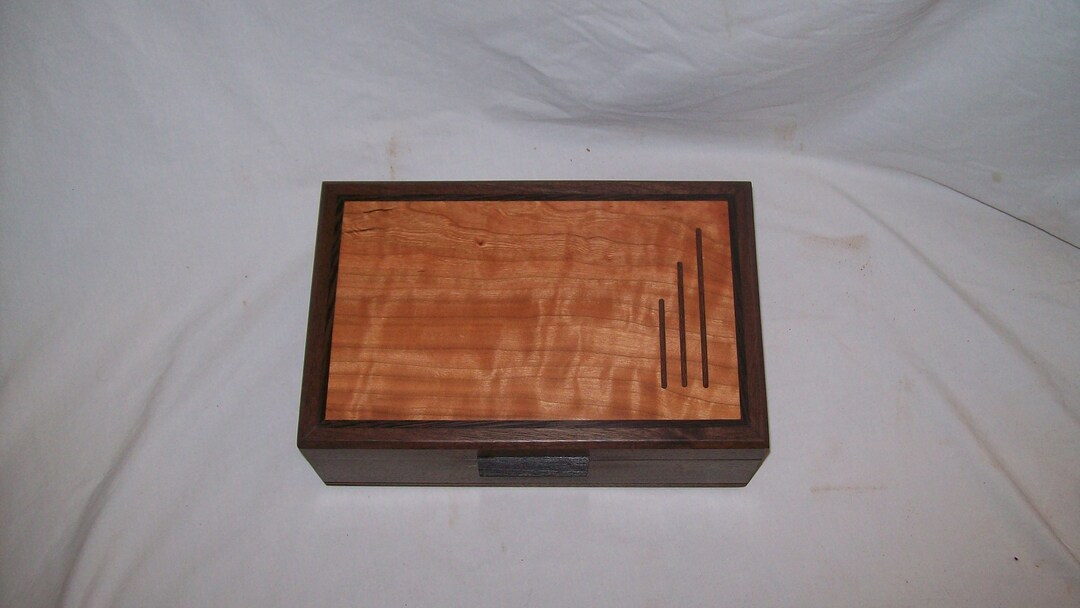 Walnut Box Inlayed With Cherry Top 11''x7''x4'' Handcrafted Keepsake ...