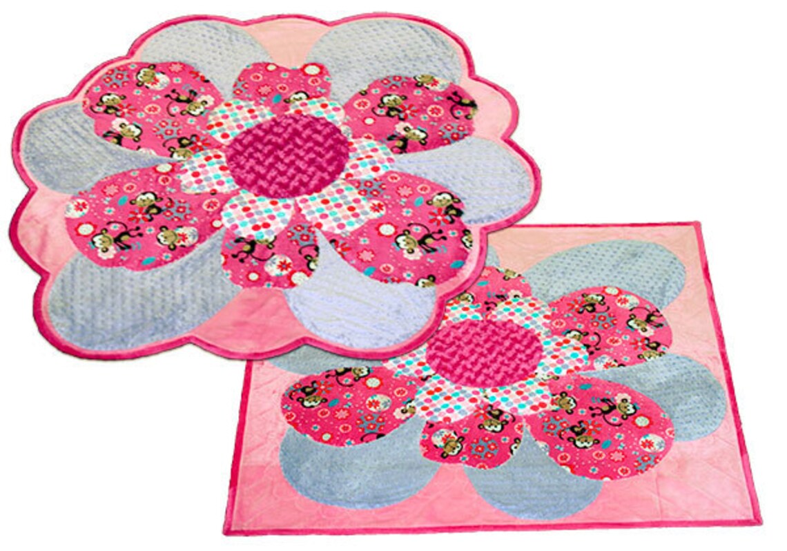 Cuddle Flower Rug Pattern by Gayle Camargo - Etsy