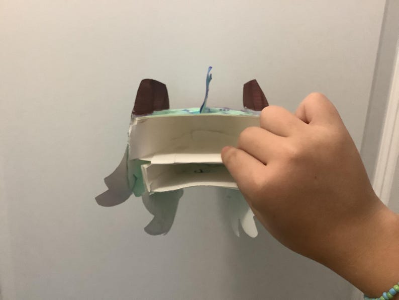 Cute Aesthetic Dragon Puppet / Round Base !( Free Matching Bracelet) - Etsy
