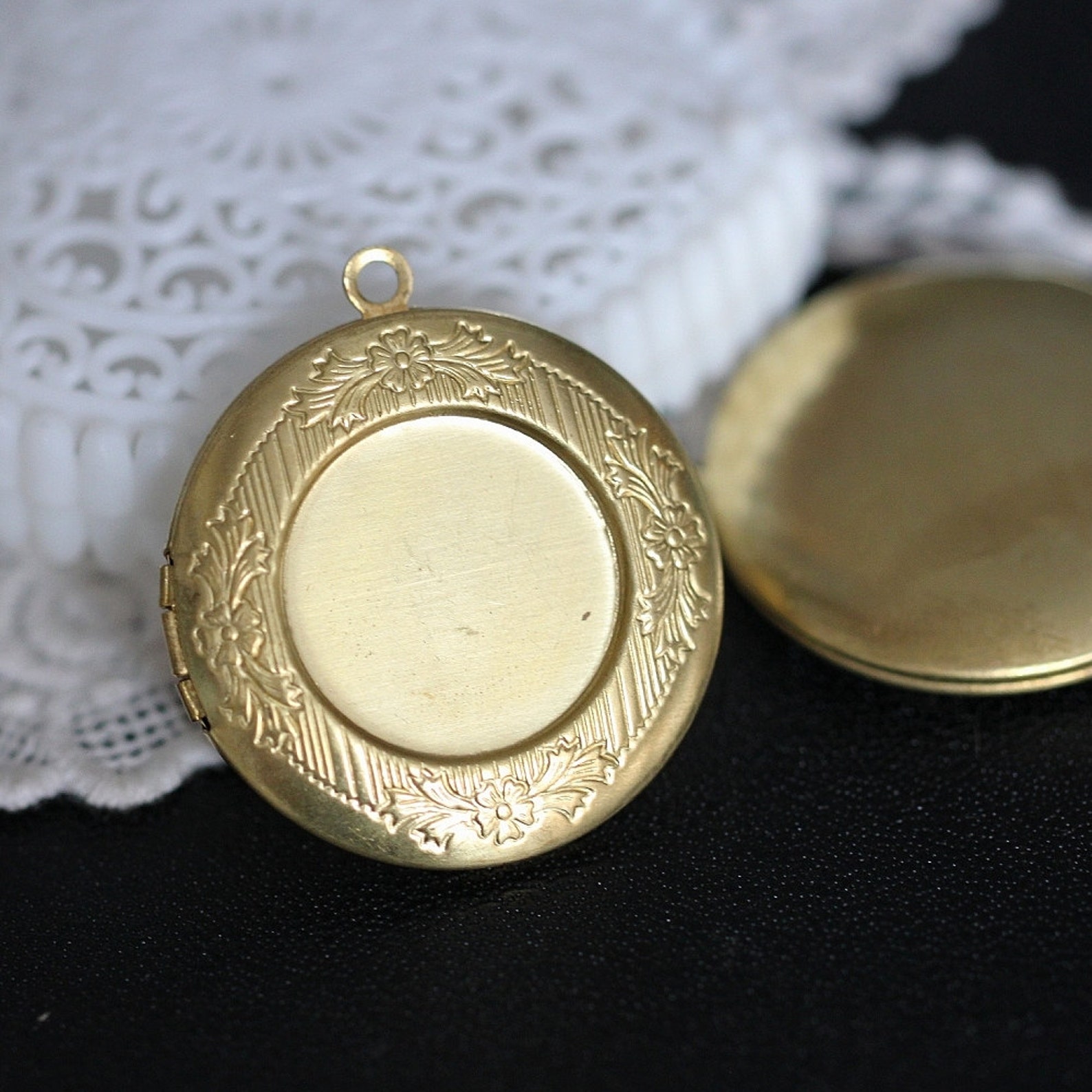 5pcs Vintage Raw Brass Round Filigree 20mm Cabochon Setting - Etsy