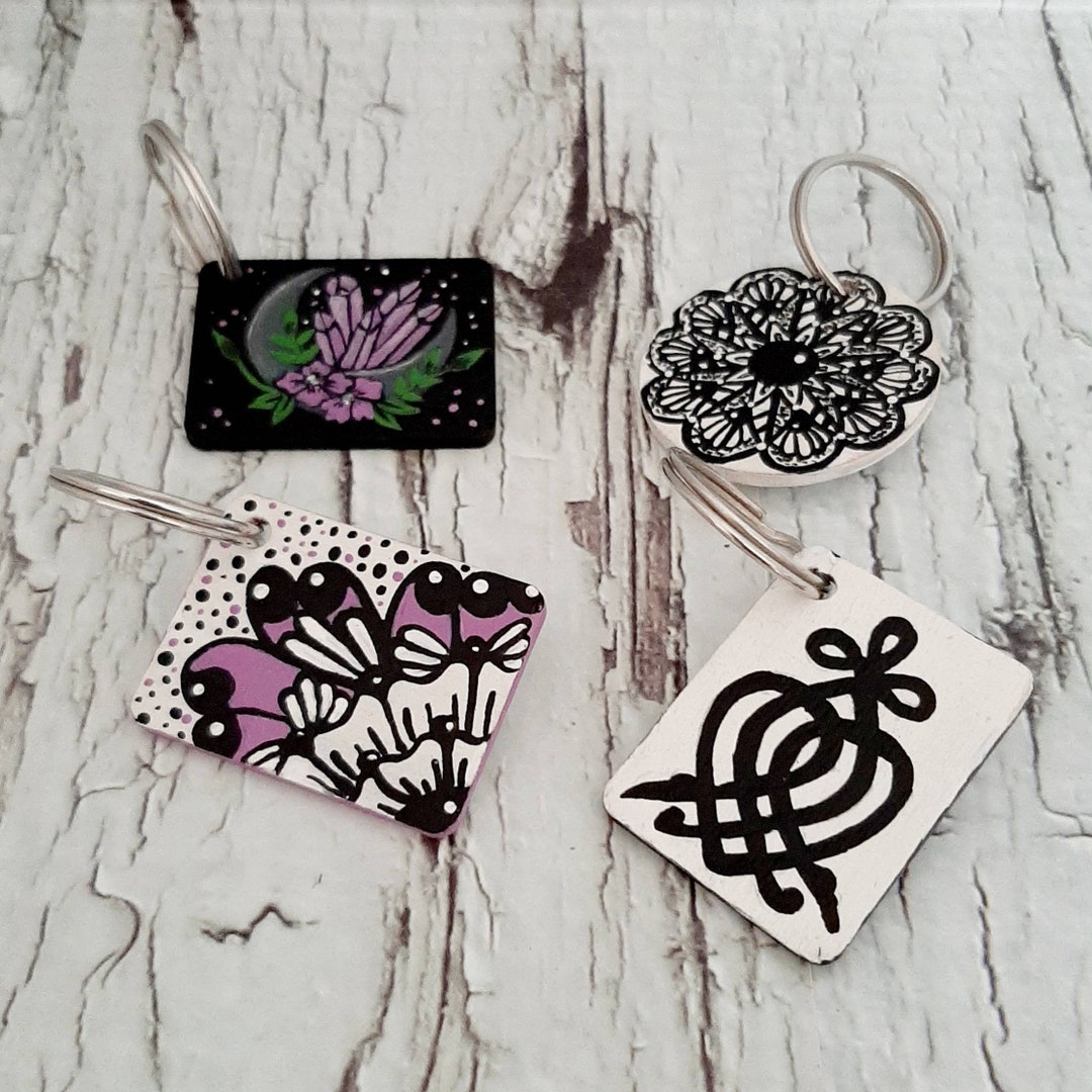 INV - Handpainted Wood Key Chains, Choose Yours Between Wicca, Mandala ...