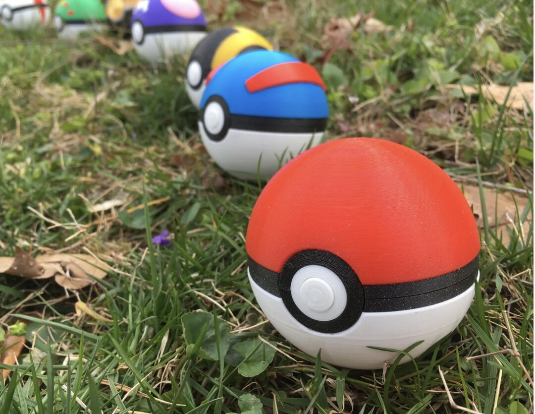 Realistic 3D Printed Pokéball – Fan Art Replica – Pokémon Gift Idea - Etsy
