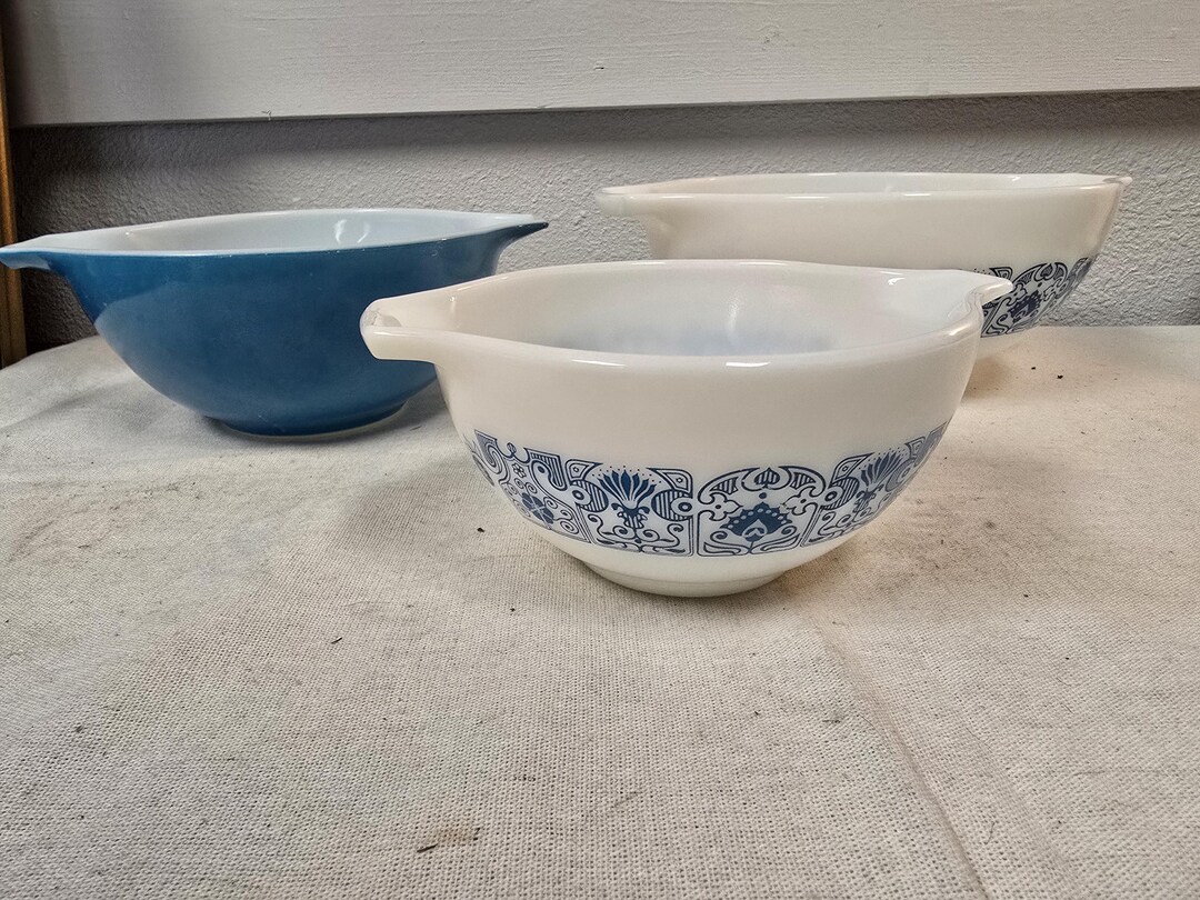 Vintage Pyrex Horizon Blue Cinderella Mixing Bowl Set - Etsy