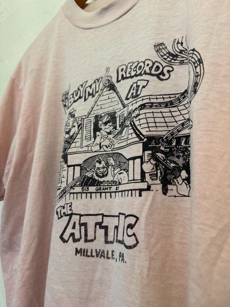 Vintage Record Shop T-shirt - the Attic - Etsy