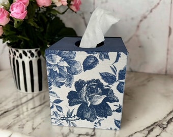 French Toile Tissue Box Cover - Etsy
