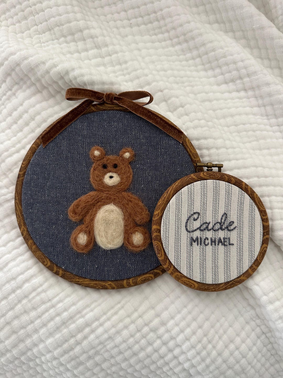 Custom Teddy Bear Nursery Name Hoop Set – Needle Felted Baby Gift ...