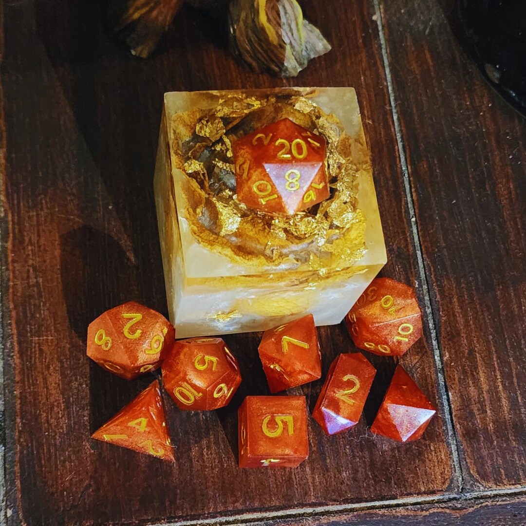 Strawberry Honey D&D Dice, Dungeons and Dragons 9 Piece Dice Set, TTRPG ...