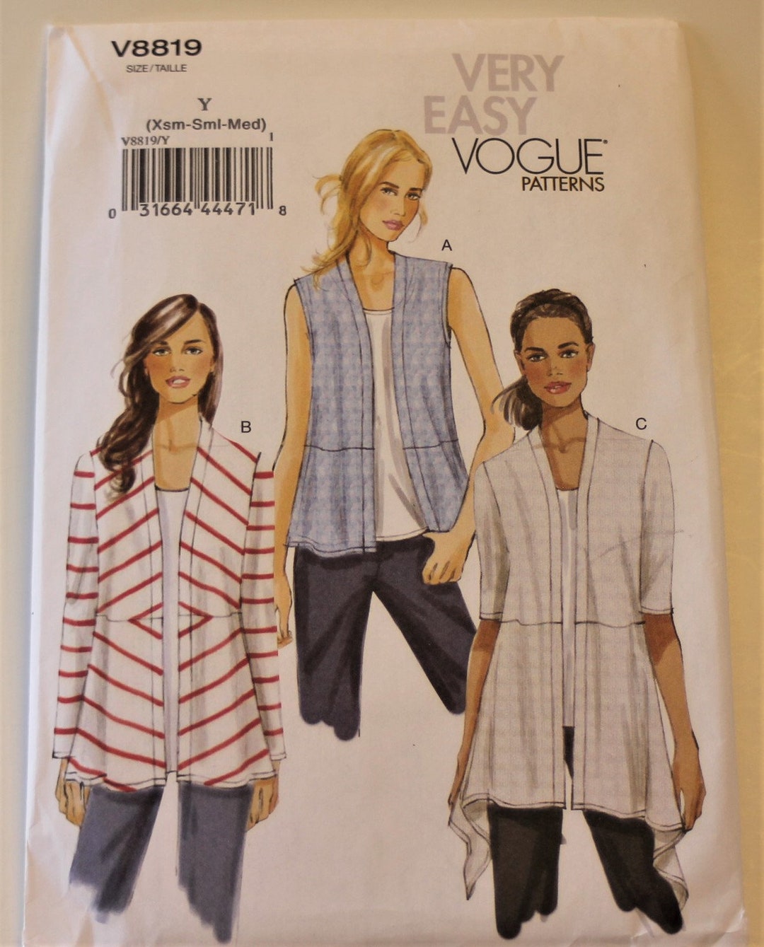Very Easy Vogue 8819: Misses'/ Misses Jacket and Vest Sizes Xsm- Med ...