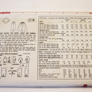 Simplicity 3862: Junior and Misses' Blouse, Two Skirts, Jacket and ...