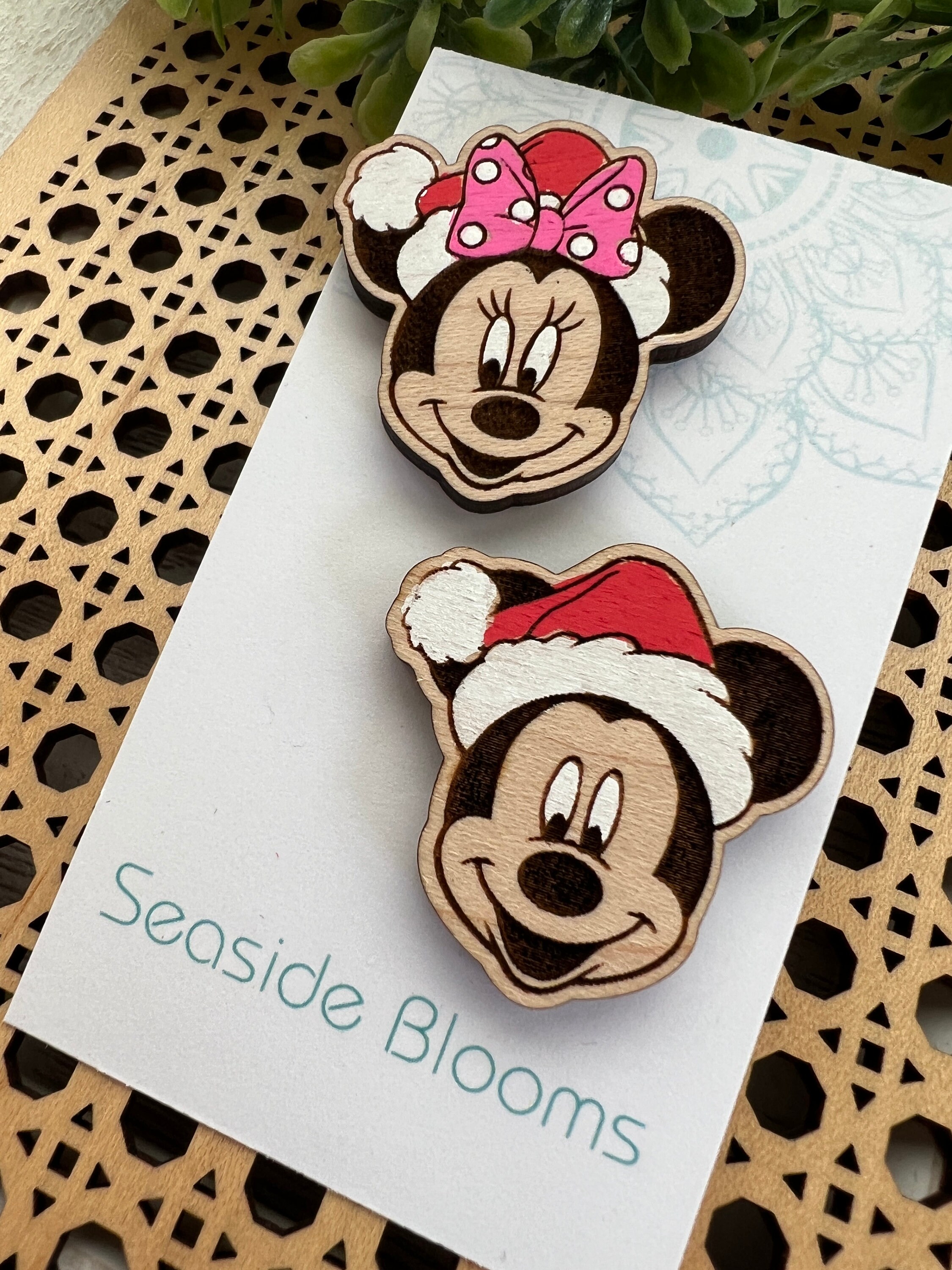 Christmas Hand Painted Wood Pins Set of Minnie and Mickey - Etsy