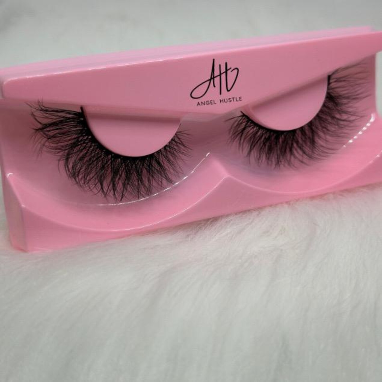 Grace - Fluffy Cat Eye Luxury Strip Lashes, Faux Mink Natural ...