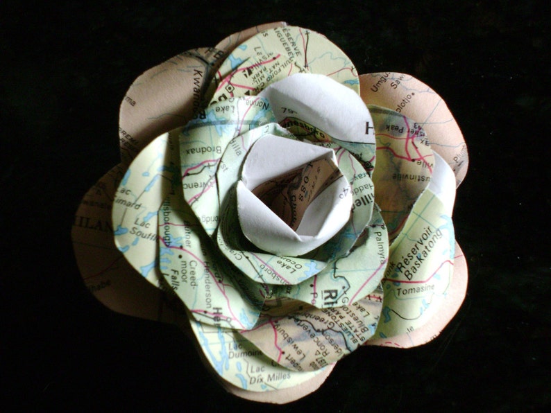 Vintage Atlas Map Rose Pin Brooch Corsage or Mens Boutonniere - Etsy