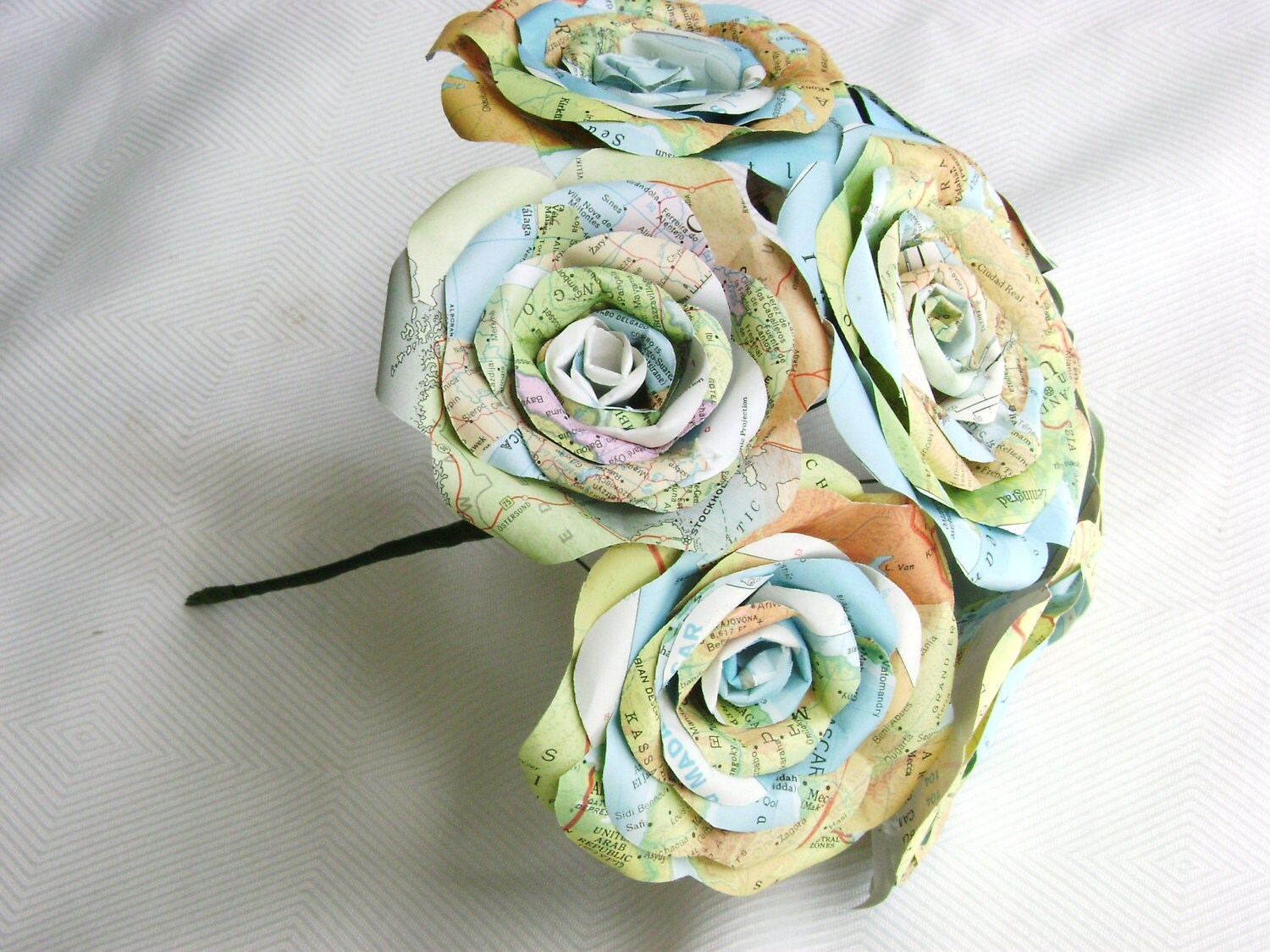 Vintage Atlas Map Paper Rose Bouquet for Weddings or Home - Etsy