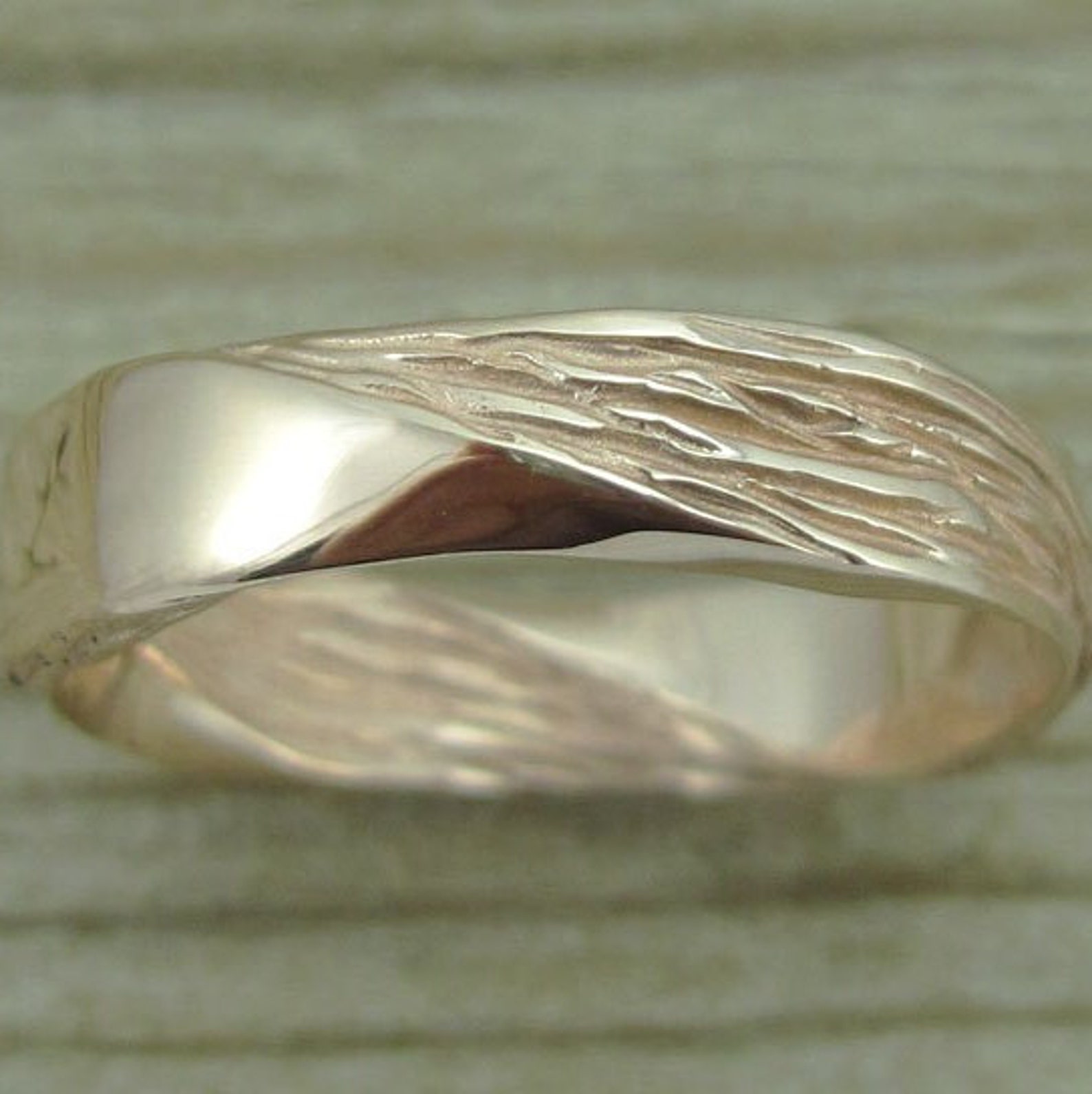 Rose Gold Mobius Wedding Band Mobius Ring in 14k 18k Gold - Etsy