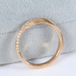 Mobius Diamond Wedding Band: 18k Gold Infinity Ring - Etsy