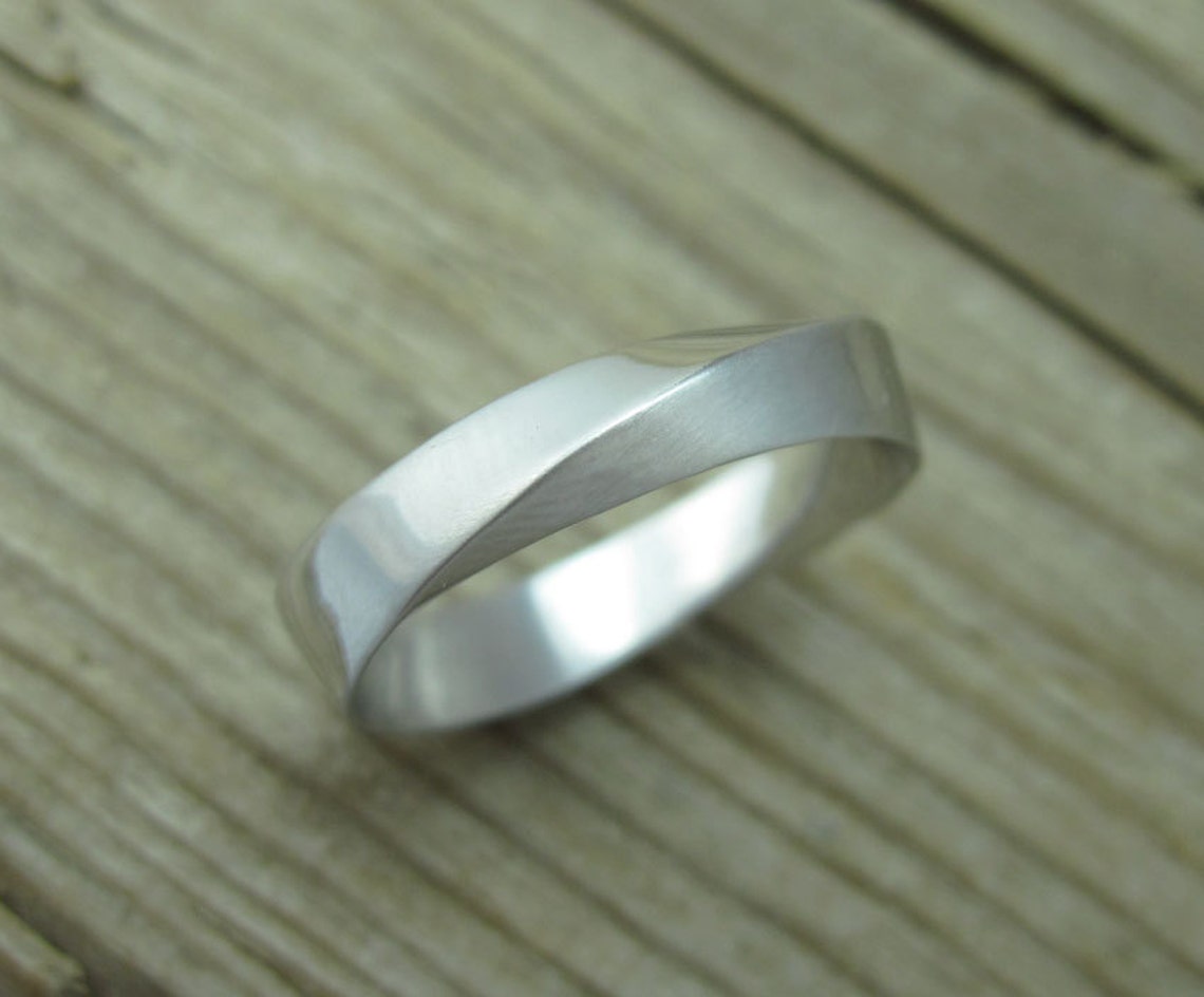 Wedding Band Set Mobius Rings set Mobius Wedding Ring Set | Etsy