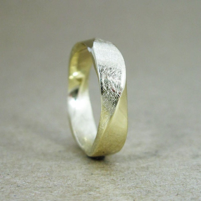 Mobius Wedding Band 5mm Mobius Ring in 14k 18k Gold Mobius - Etsy Ireland