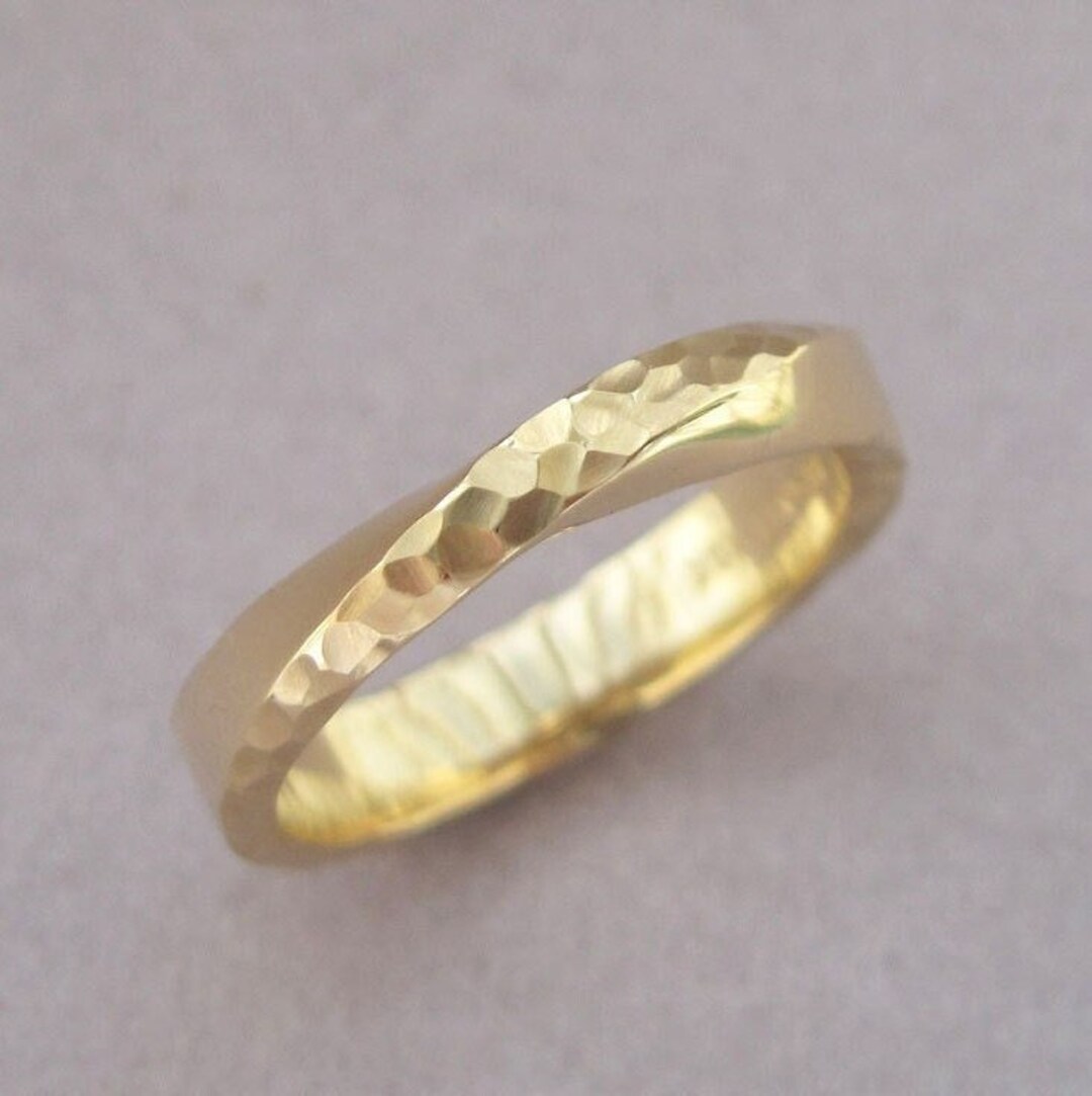 Hammered Mobius Wedding Ring, Mens Wedding Band, 4mm Mobius Wedding ...