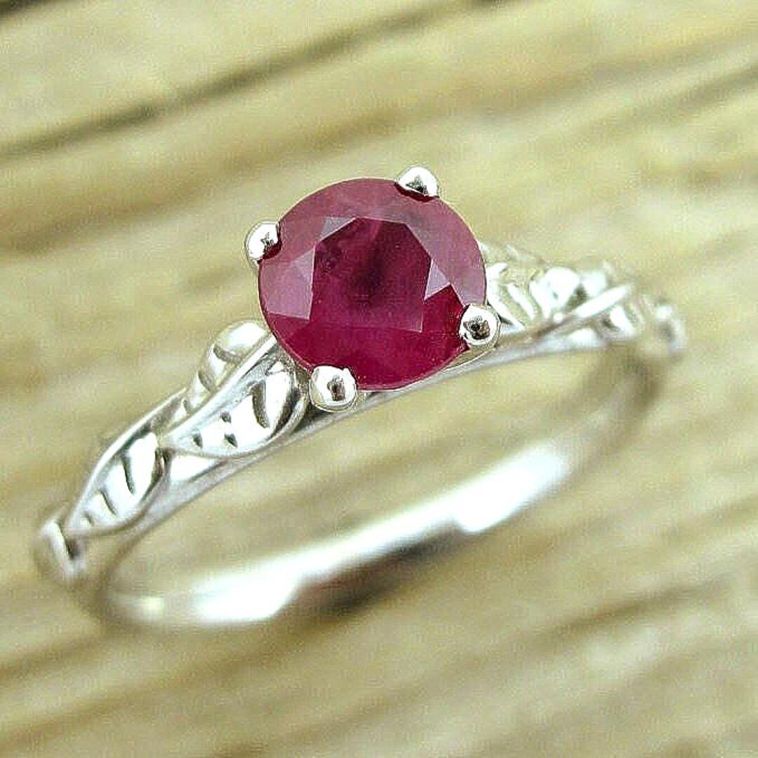 Floral Leaf Ruby Engagement Ring: Antique Style Nature Ring - Etsy