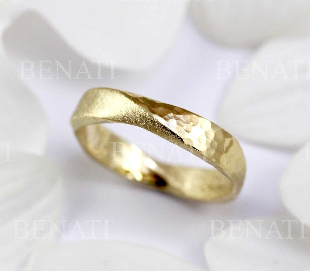 14K Gold Mobius Eternity Mens Wedding Band, Gold Textured Hammered ...