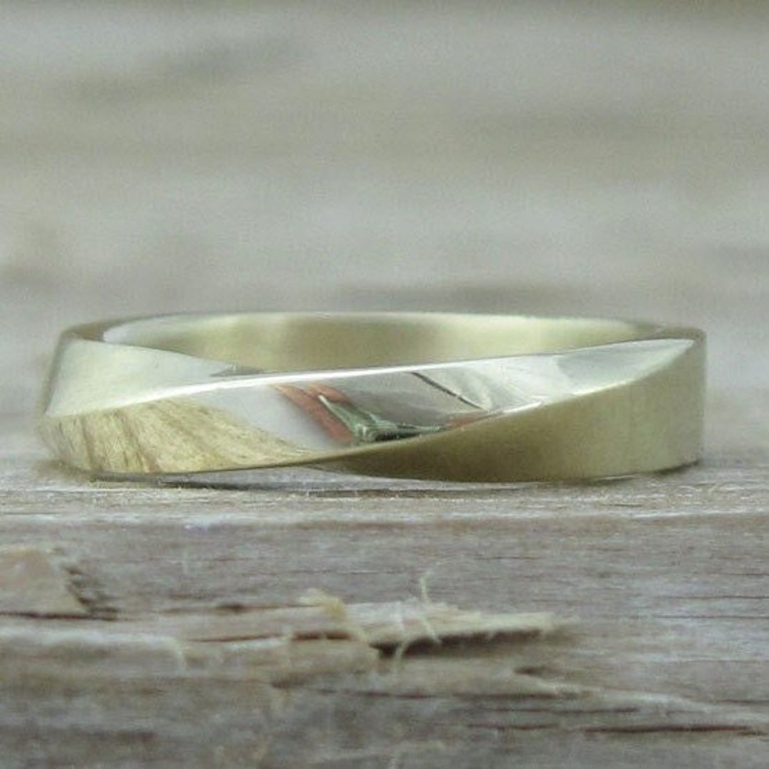 18k Mobius Wedding Ring, 4mm Mobius Wedding Band, Modern Mobius Strip Ring, Gold Infinity Ring ...