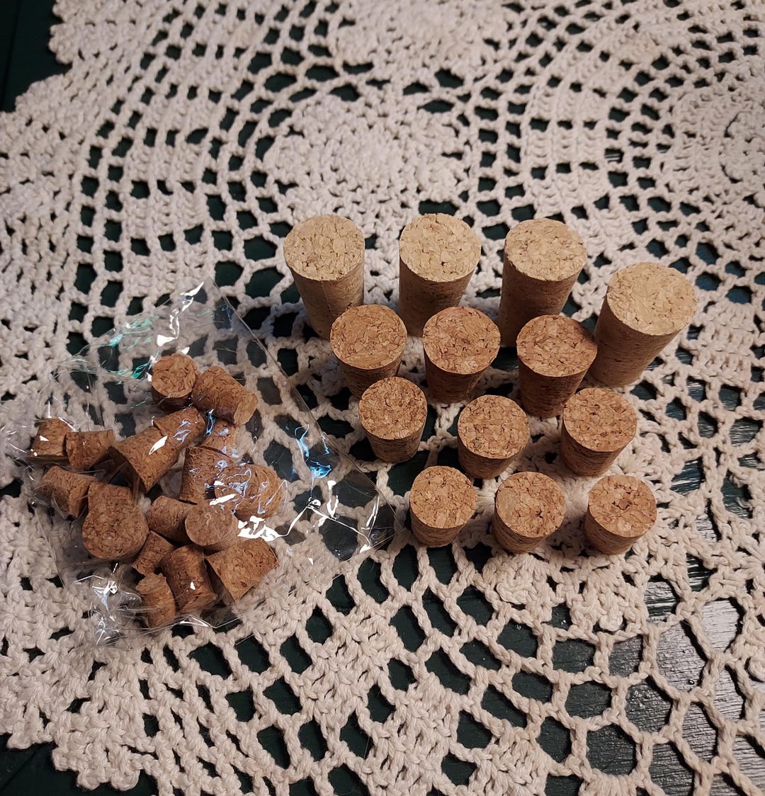 31 Corks Mixed Assortment Variety Lot of Different Sizes Stoppers for ...