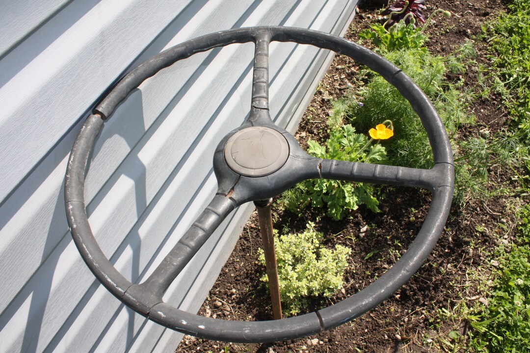 Vintage Antique Tractor Steering Wheel Rustic Farm Parts Implement ...