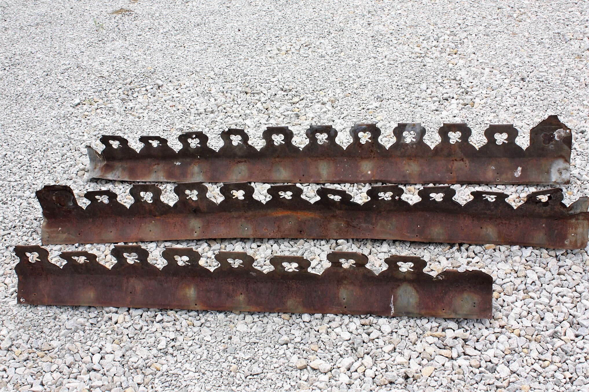 Antique Victorian Roof Ridge Trim Clover Cut Out Gingerbread - Etsy.de